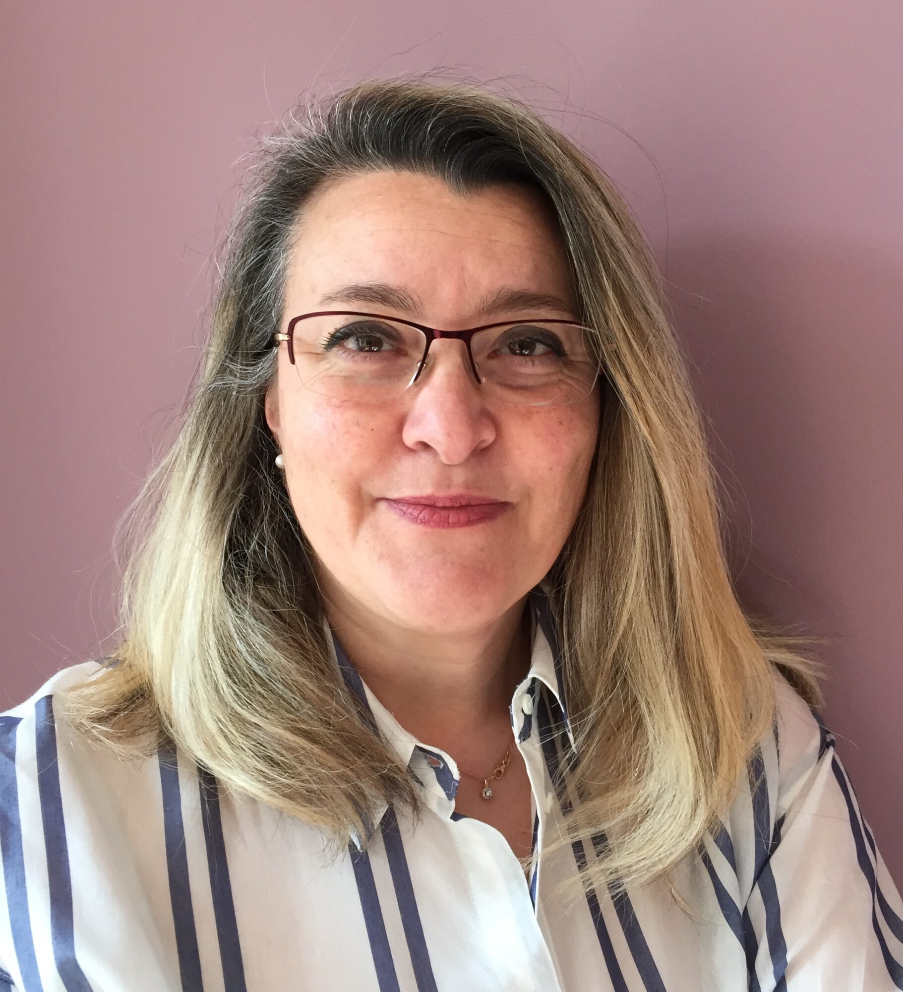 Nadia Fernandes's Instagram, Twitter & Facebook on IDCrawl